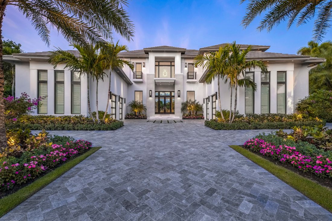 Country Club Contemporary